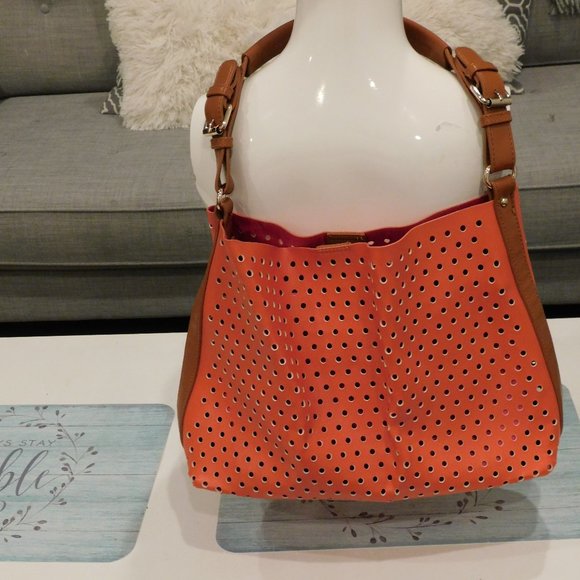 Shiraleah | Bags | Shiraleah Chicago Tote Handbag Purse Beautiful ...